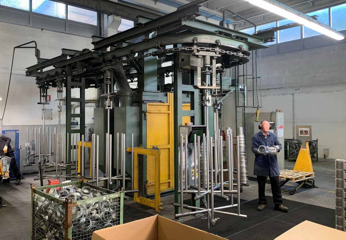 Second hand shot blasting machines - Overhauled by OMSG